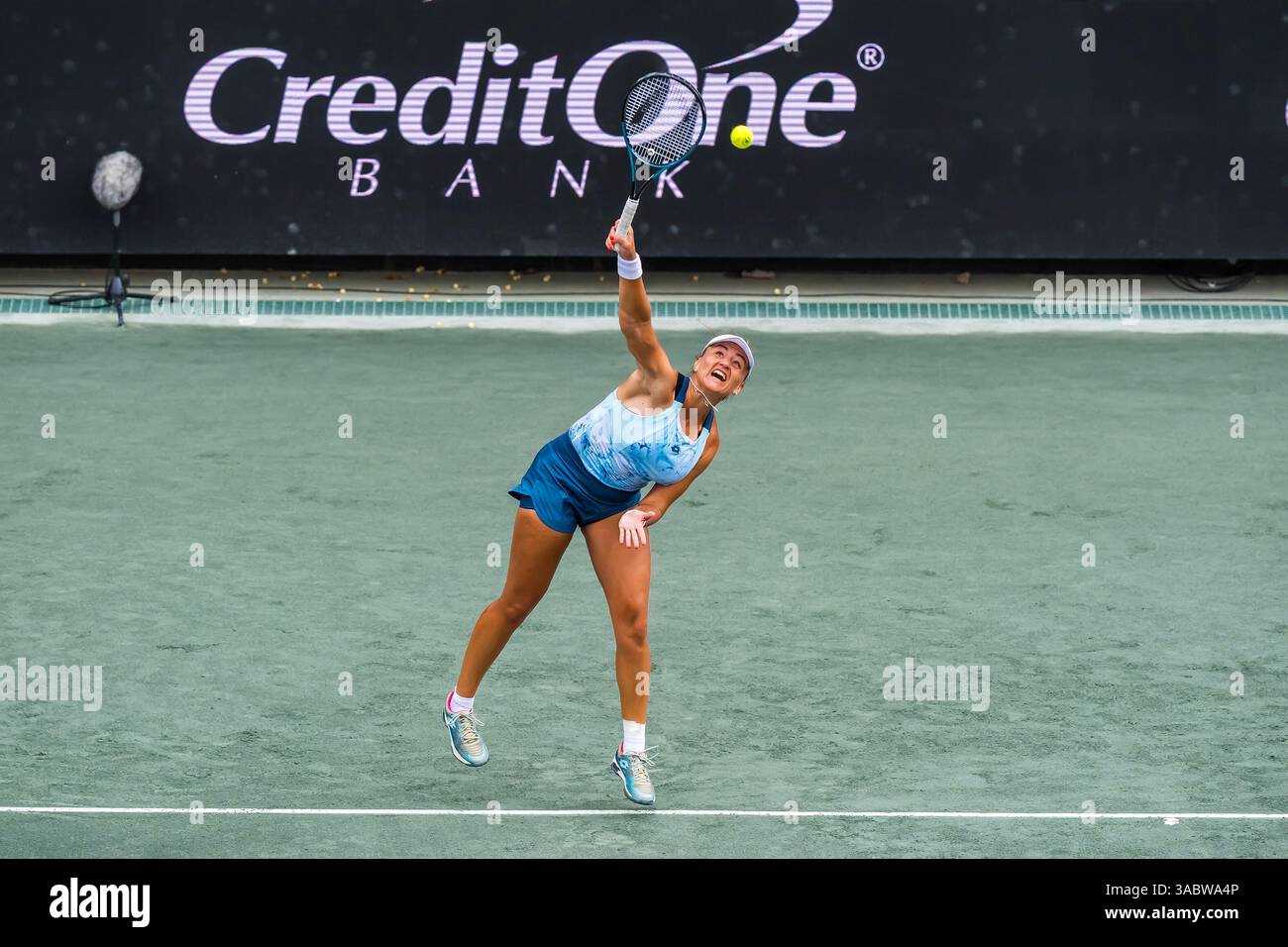 April 2, 2025, Daniel Island, Sc, USA: IRYNA SHMANOVICH (Q) (RUS ...