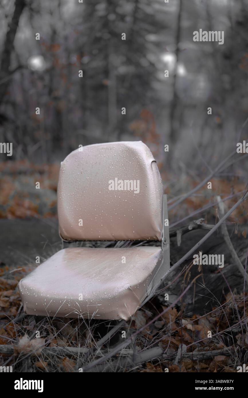 Trashed furniture hi-res stock photography and images - Alamy