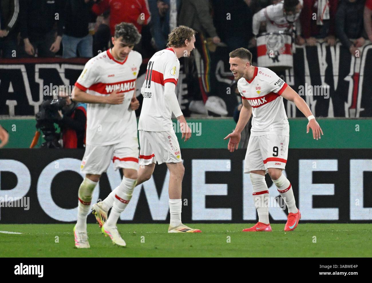 Stuttgart, Deutschland. 02nd Apr, 2025. TOR zum 2:0 Nick Woltemade VfB Stuttgart (11) Torjubel ...