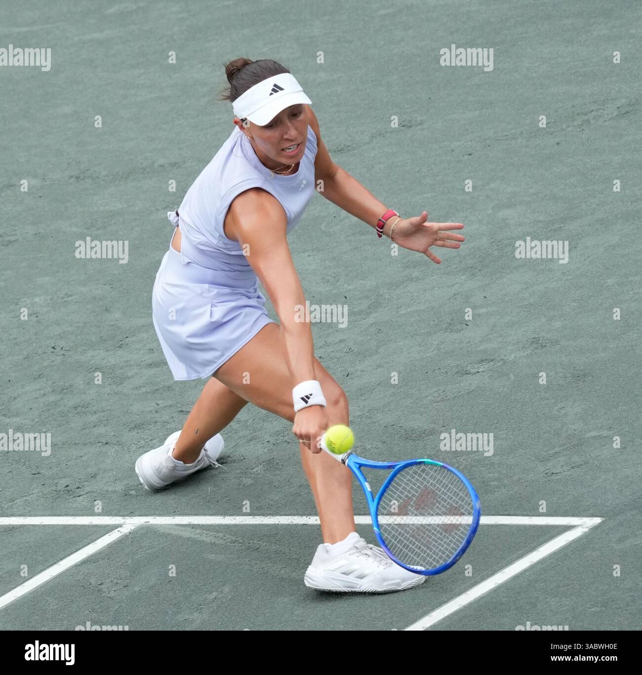 Charleston, USA. 02nd Apr, 2025. April 2, 2025: Jessica Pegula (USA ...
