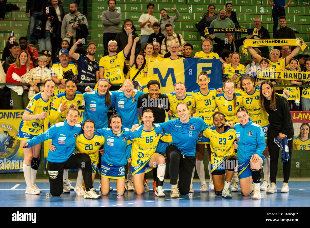 The players of Metz Handball celebrate the victory with the fans after ...