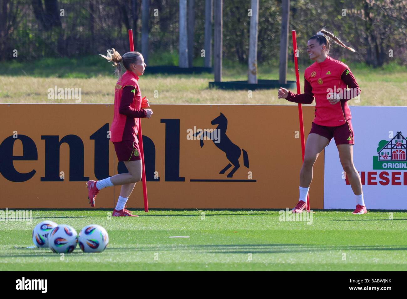 Frankfurt, Deutschland. 02nd Apr, 2025. Frankfurt, Deutschland 02 ...