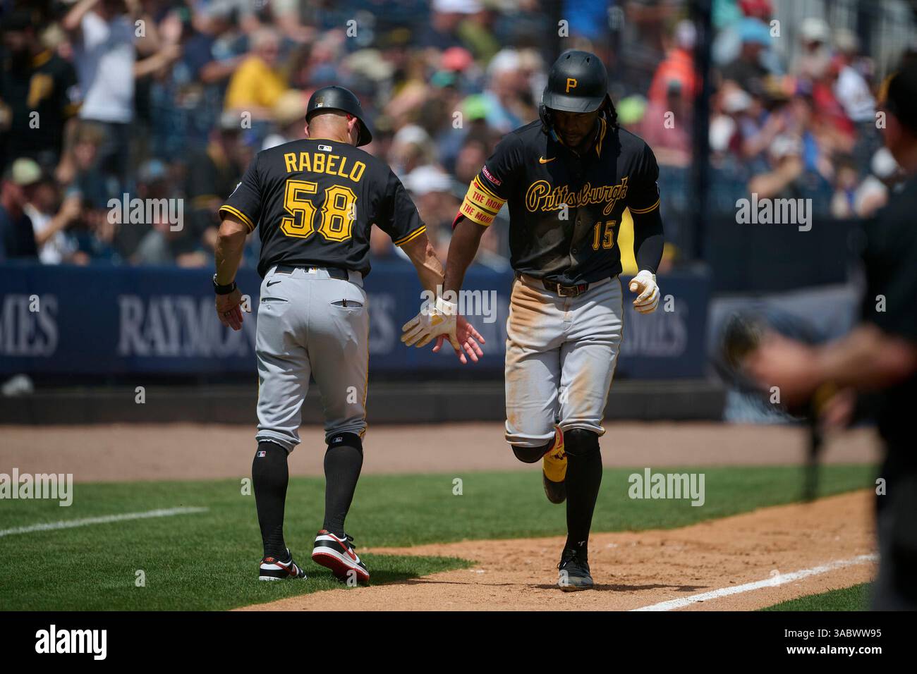 Pittsburgh Pirates Oneil Cruz (15) celebrates hitting a home run with ...