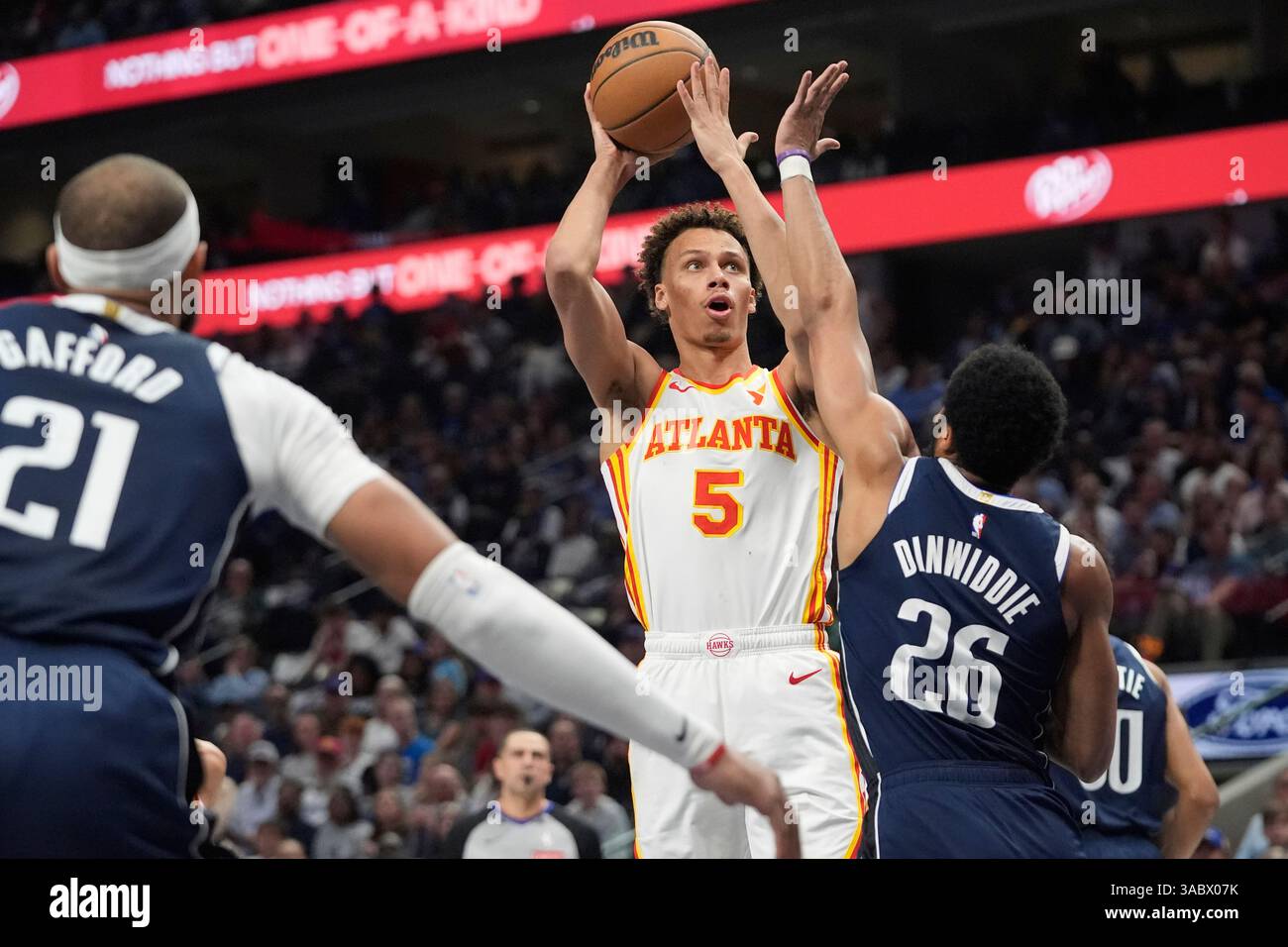 Atlanta Hawks guard Dyson Daniels (5) shoots against Dallas Mavericks ...
