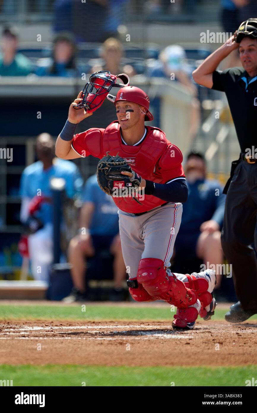 Washington Nationals catcher Andrew Knizner (9) fielding during an MLB ...