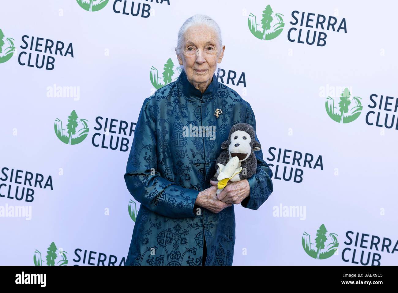 Los Angeles, USA. 02nd Apr, 2025. Dr. Jane Goodall attends the arrivals ...