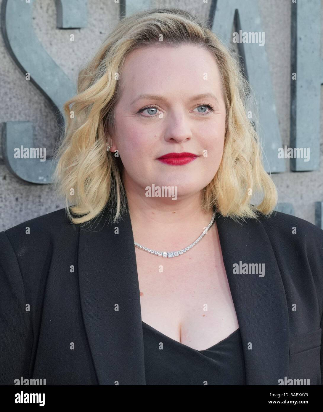 Elisabeth Moss arrives at the Hulu's THE HANDMAID'S TALE Season 6 ...