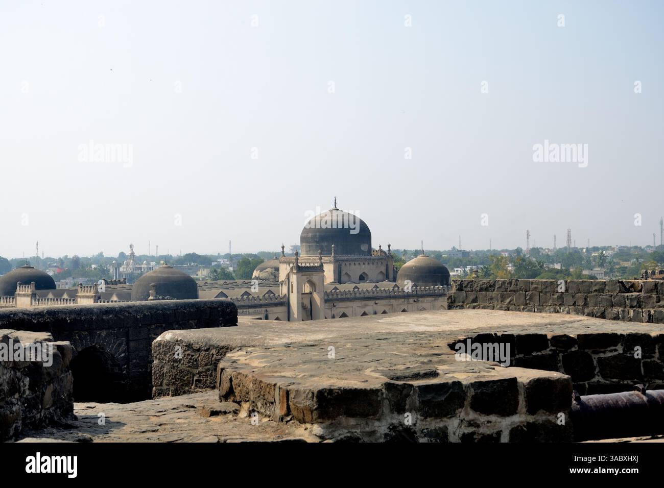 Outer view of the Jamia Mosque (Jama Masjid), located in Gulbarga Fort ...