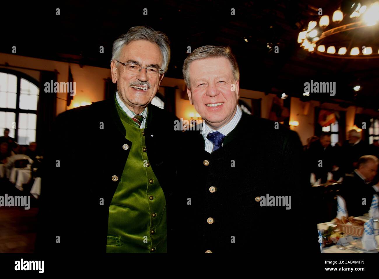 Prof Dr.Dr. h.c. Wolfgang A. Herrmann TU-Muenchen Praesident a.D ...