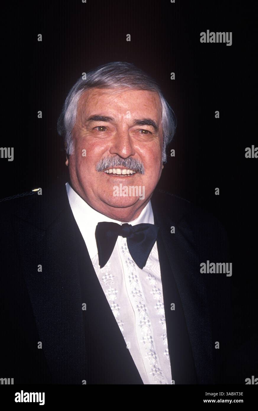 Nov 17, 1994 - Los Angeles, CA, USA - JAMES DOOHAN (March 3, 1920 C ...