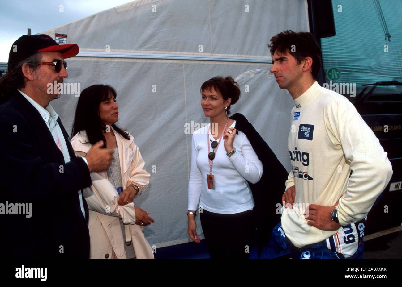 L to R: Former Beatle George Harrison and his wife Olivia, Georgie and ...