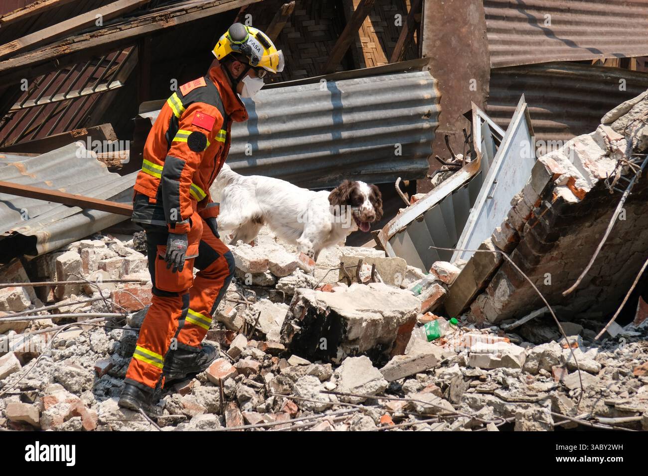 Myanmar earthquake stricken area hi-res stock photography and images ...