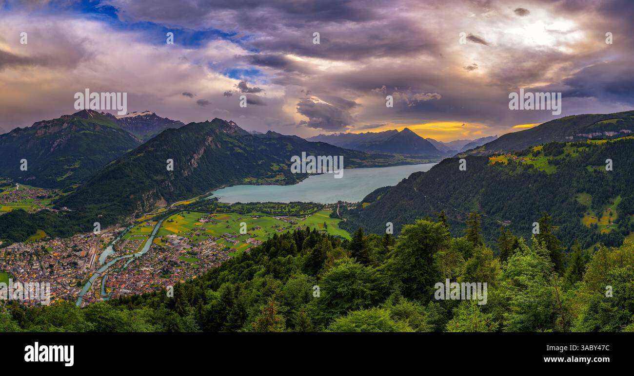 Sunset view from Harder Kulm overlooking Interlaken and Thunersee in ...