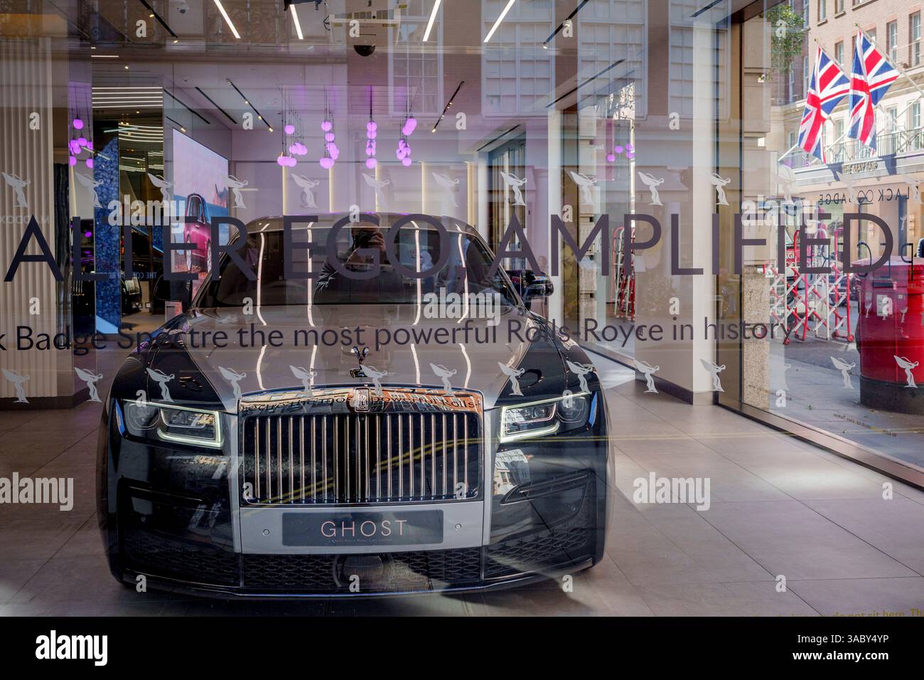 Economics of tariffs hi-res stock photography and images - Alamy