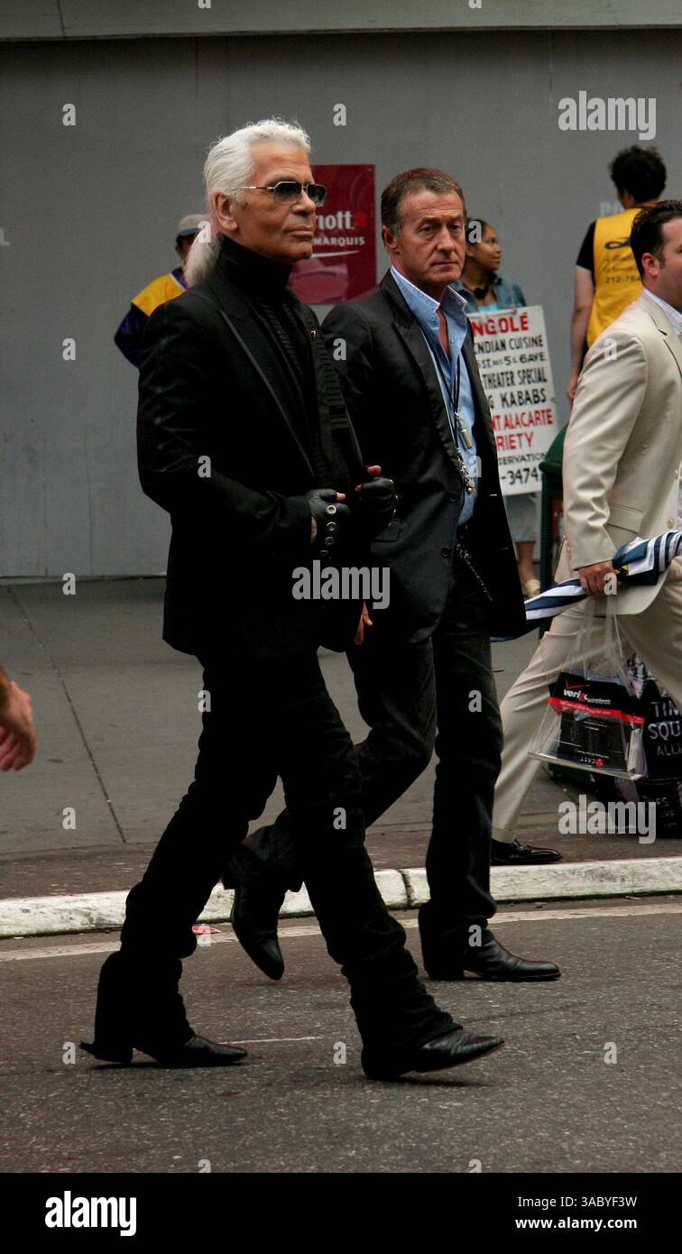 NEW YORK, JUNE 6, 2006 Karl Lagerfeld at a photoshoot in Times Square ...
