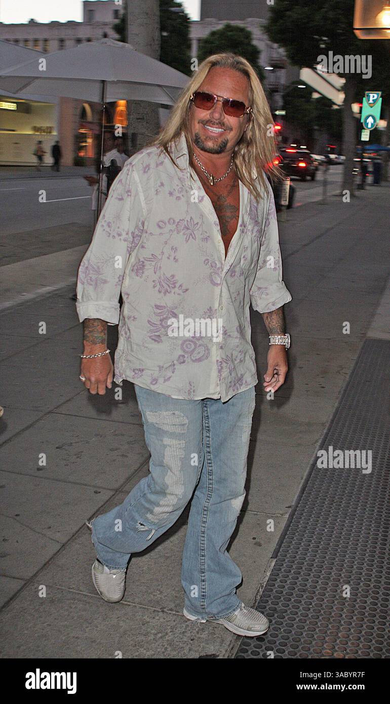 Vince neil wife lia gherardini hi-res stock photography and images - Alamy