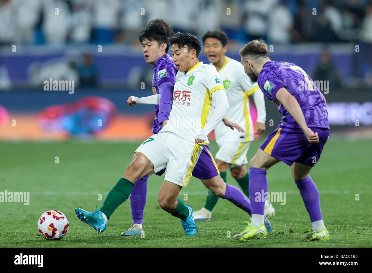 Tianjin Jinmen Tiger Football Club 2-2 draw Beijing Guoan Football Club ...