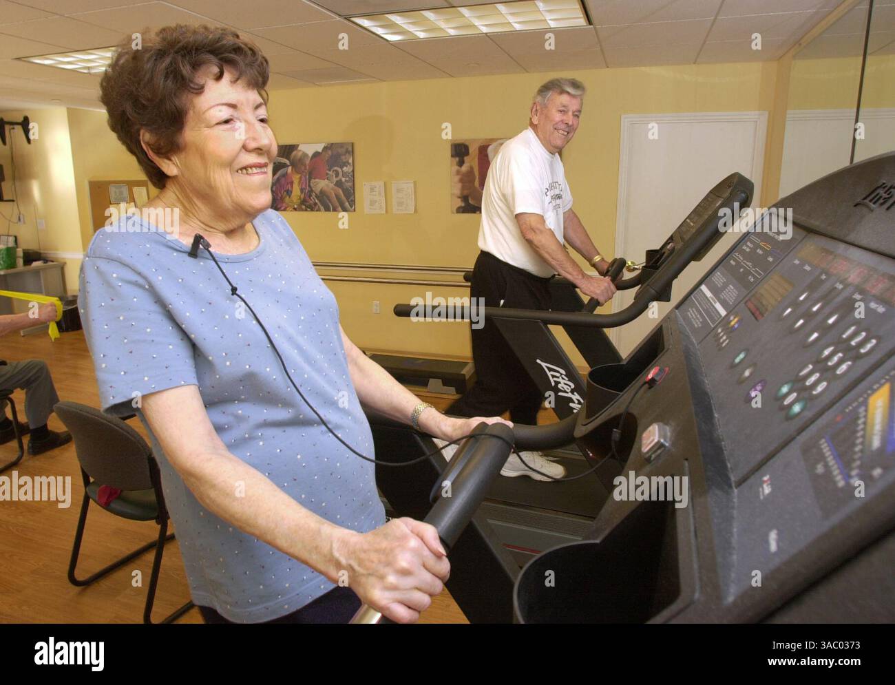 (PUBLISHED 10/18/2002, NI-4): ANGIE and TONY GOUVEIA use side by side ...