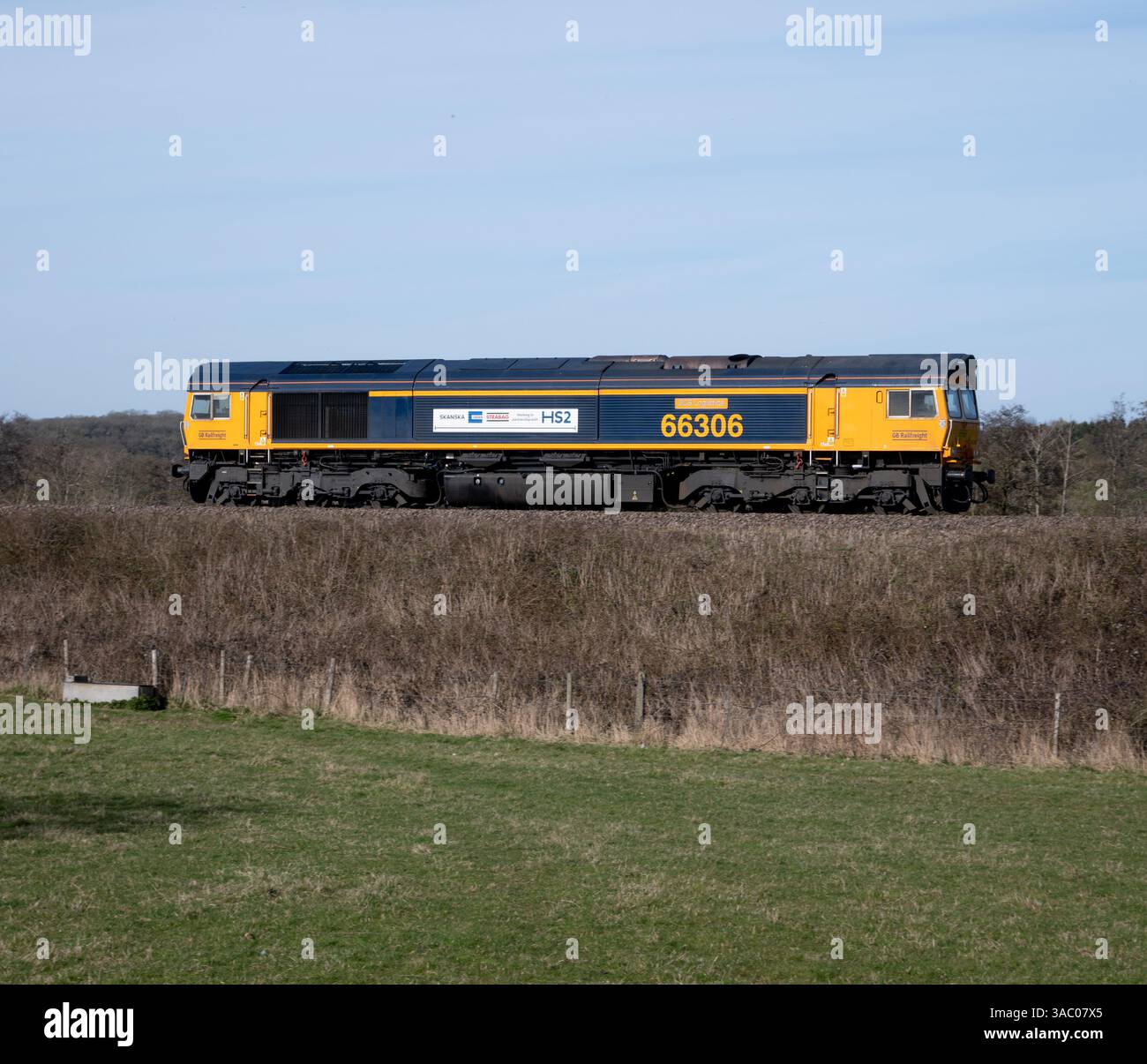 GBRf class 66 diesel locomotive No. 66306 "SCS Logistics" travelling light engine, Warwickshire ...
