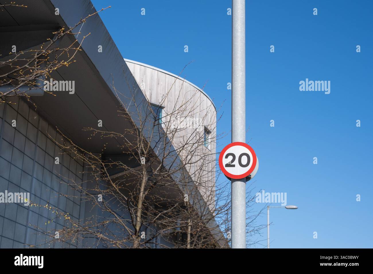 Highway Code 20 mph speed limit sign Leafield Road, Dumfries town ...