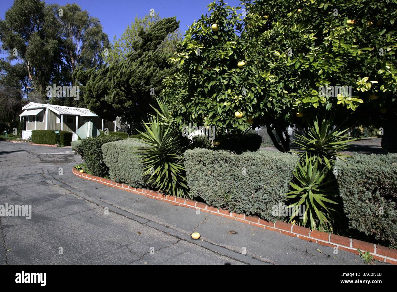 Sycamore mobile home park hi-res stock photography and images - Alamy