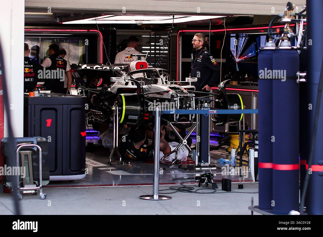 Red Bull Racing, mechanic, mecanicien, mechanics during the Formula 1 ...