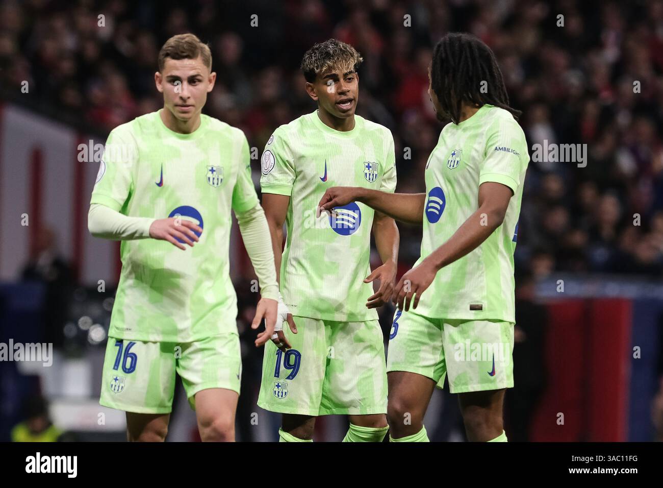Lamine yamal barcelona hi-res stock photography and images - Alamy