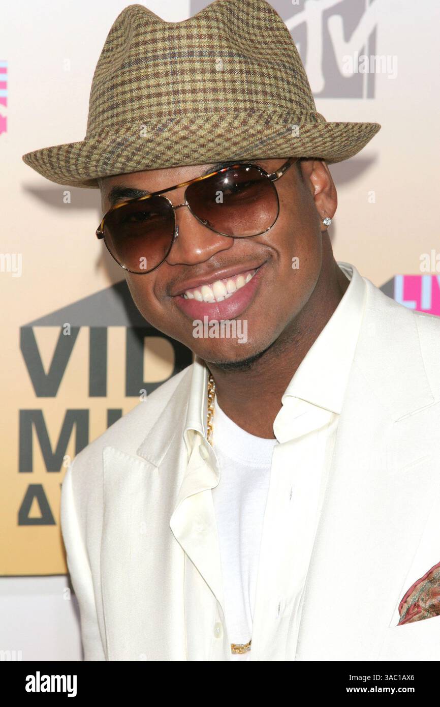 Aug 31, 2006; Los Angeles, CA, USA; Singer NE-YO at the 2006 MTV Video ...