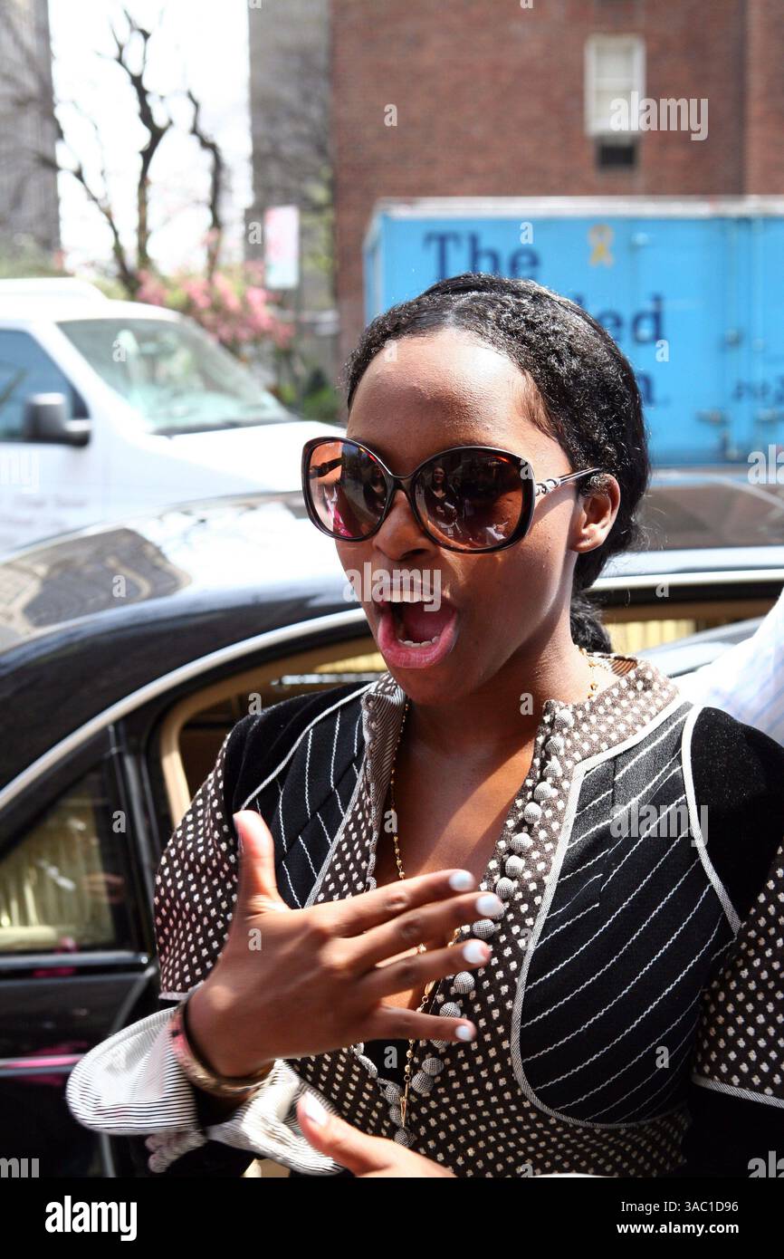 Apr 21, 2008 - Manhattan, NY, USA - Rapper FOXY BROWN released from ...