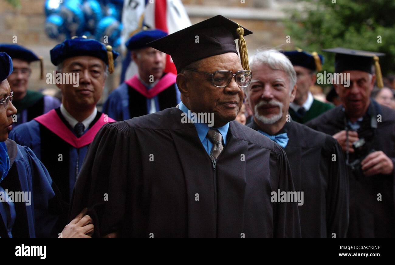 May 24, 2004; New Haven, CT, USA; Baseball Great, WILLIE MAYS walks in ...