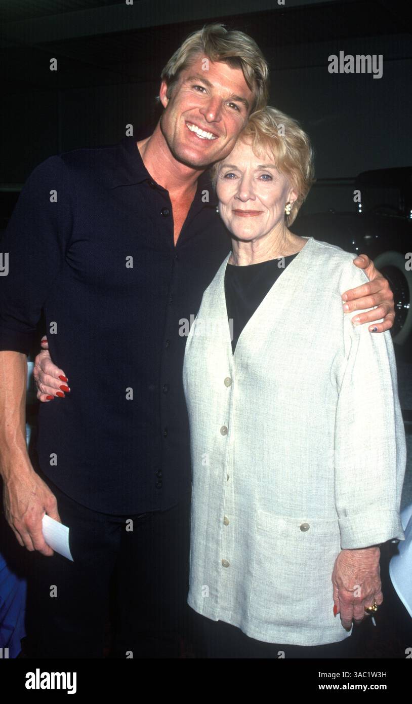 Jun 14, 1998 - Las Vegas, NV, USA - JEANNE COOPER at a Soap Expo at the ...