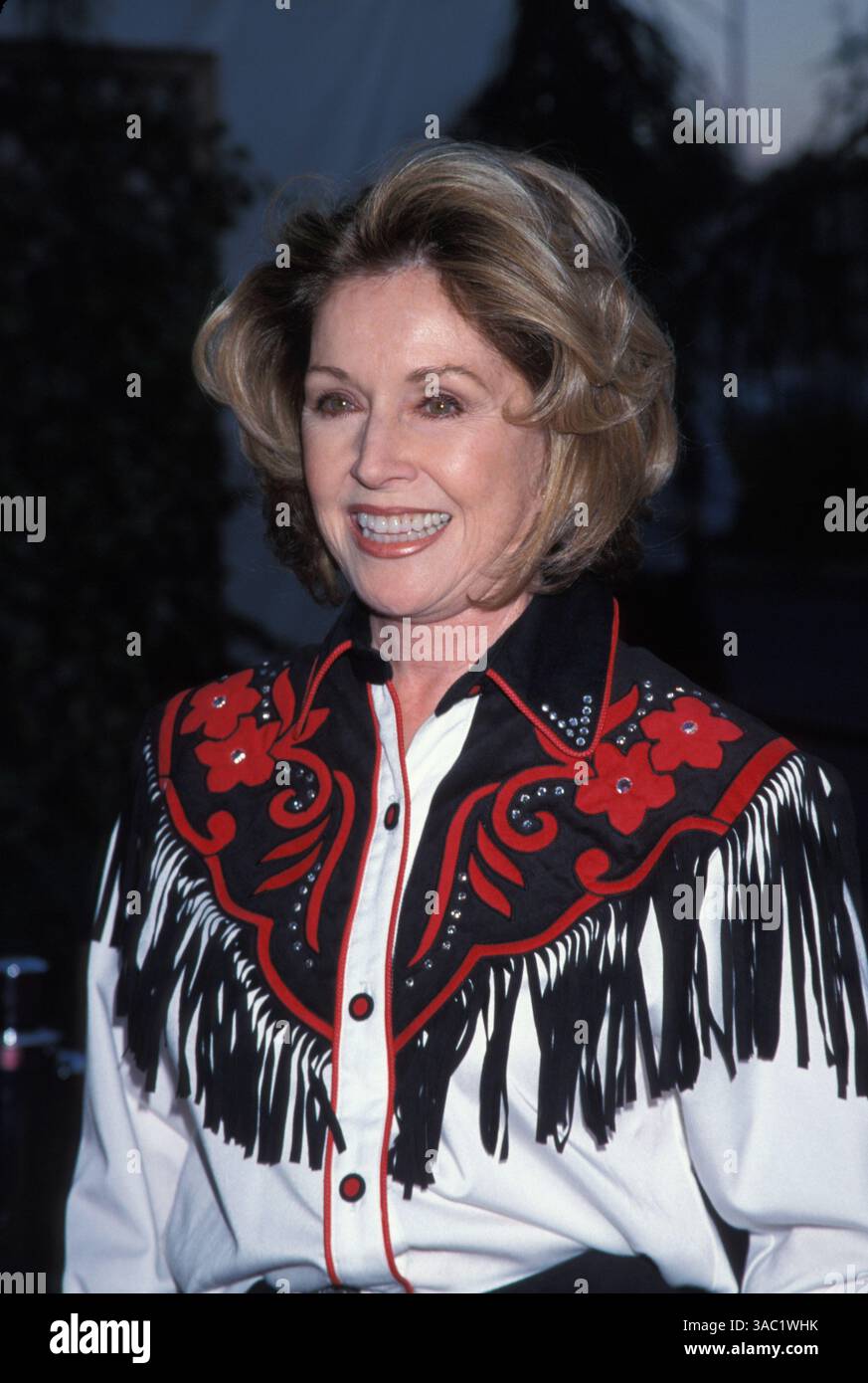 May 13, 2000 - Studio City, CA, USA - Actress PAT CROWLEY at the Share ...