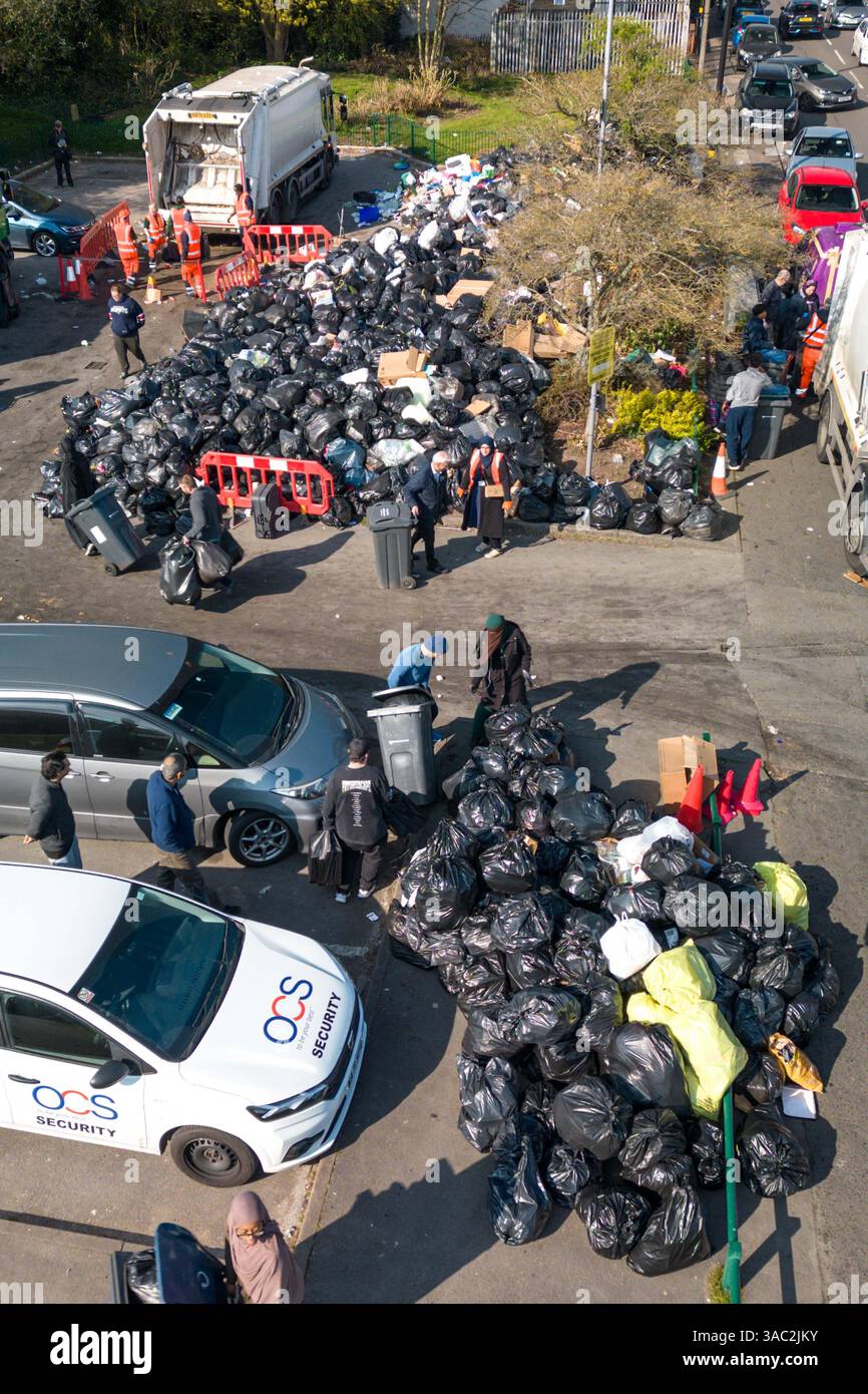 Formans Road Birmingham 3rd April 2025: Even more rubbish has been ...