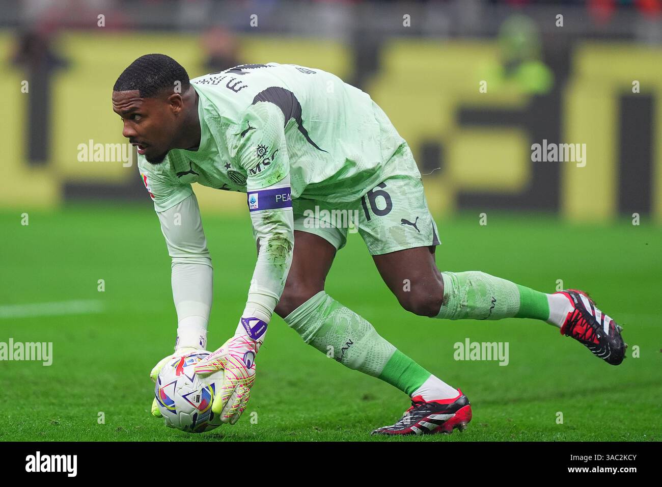 Milano, Italia. 02nd Apr, 2025. AC Milan's goalkeeper Mike Maignan ...