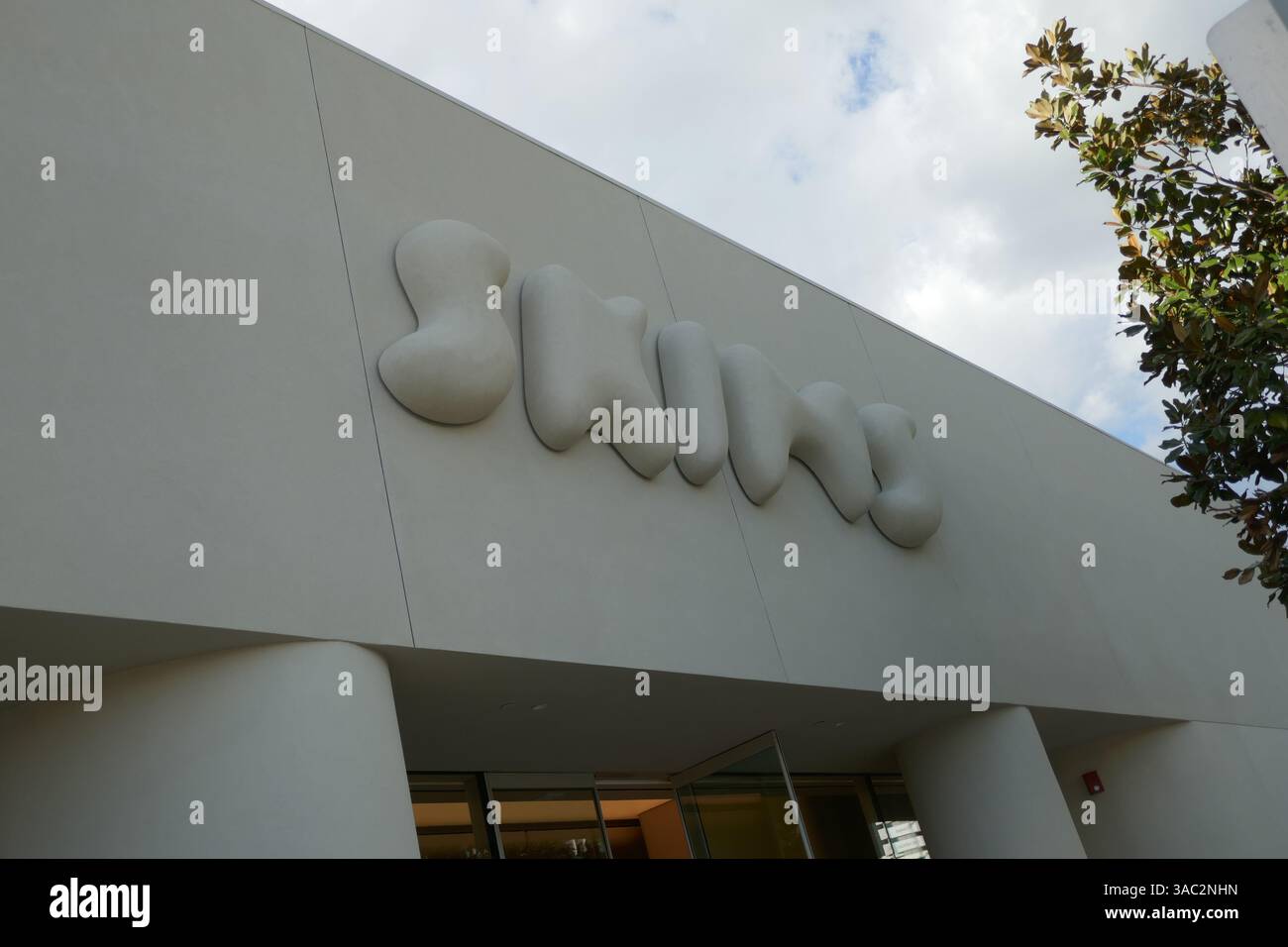 Los Angeles, California, USA 2nd April 2025 Kim Kardashian Skims Store ...