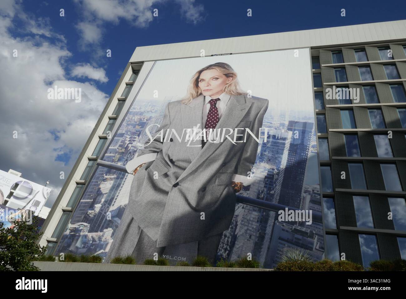 Los Angeles, California, USA 2nd April 2025 Michelle Pfeiffer YSL Saint ...