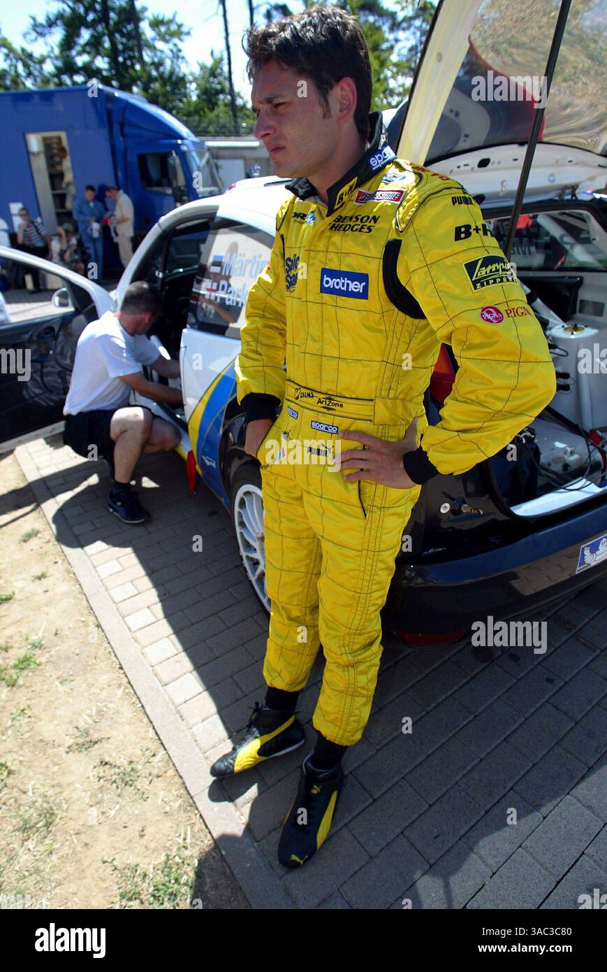 The Jordan F1 drivers Giancarlo Fisichella (ITA) Jordan and Ralph ...
