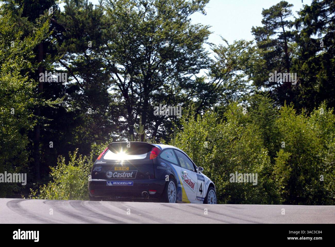 The Jordan F1 drivers Giancarlo Fisichella (ITA) Jordan and Ralph ...