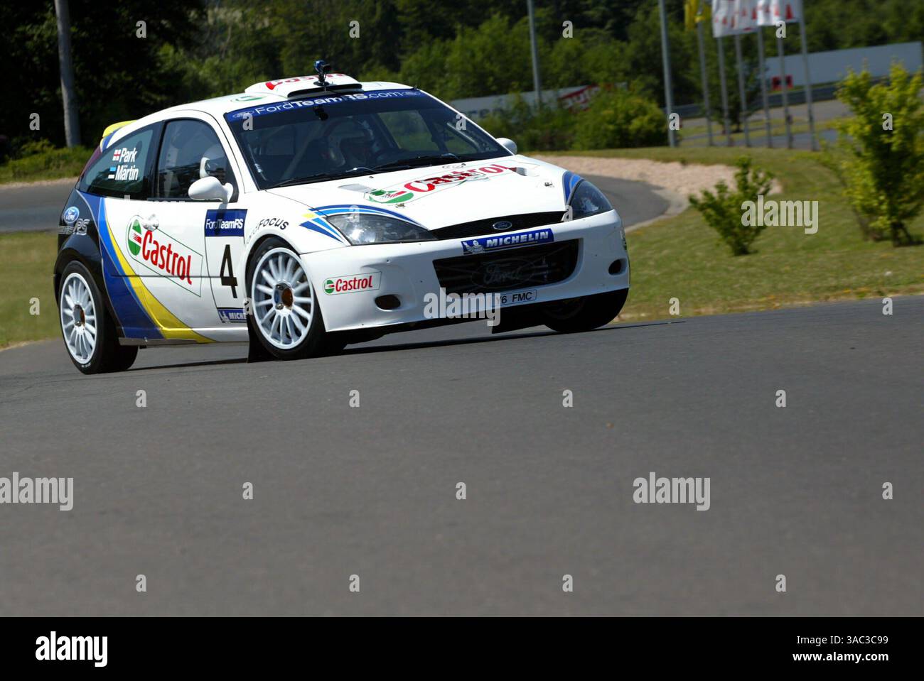 The Jordan F1 drivers Giancarlo Fisichella (ITA) Jordan and Ralph ...
