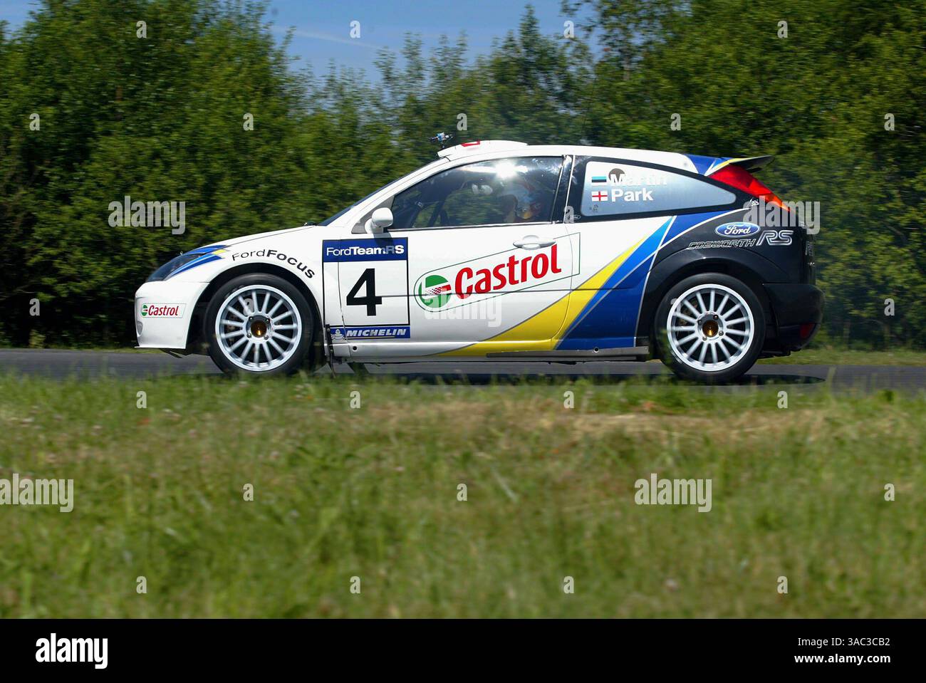 The Jordan F1 drivers Giancarlo Fisichella (ITA) Jordan and Ralph ...
