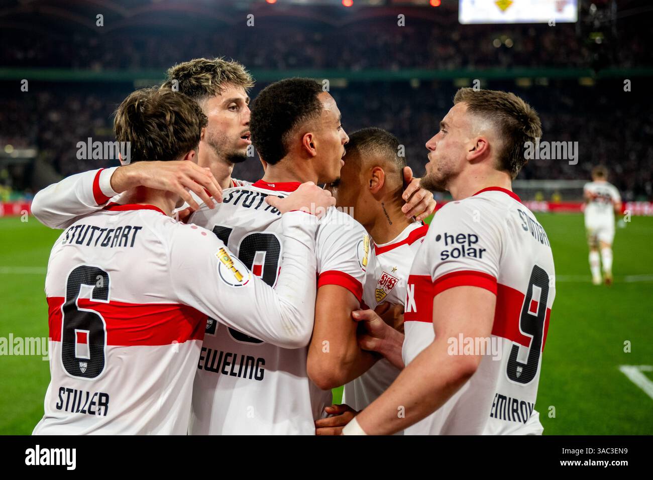 Stuttgart, Deutschland. 02nd Apr, 2025. Jubel zum 3:1 durch Jamie Leweling (VfB Stuttgart, 18 ...