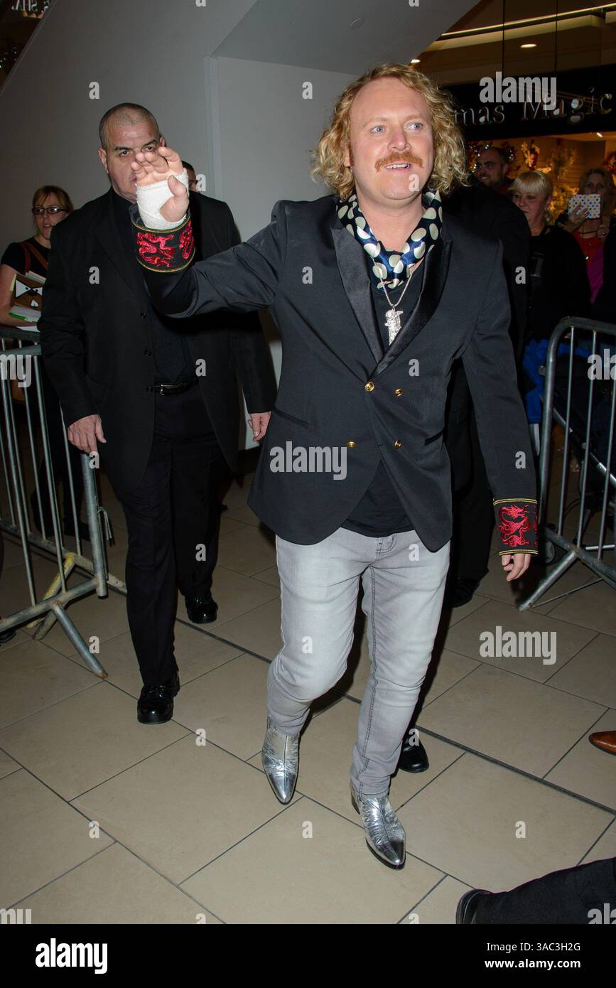 Keith Lemon played by Leigh Francis signs copies of his 'memoir ...