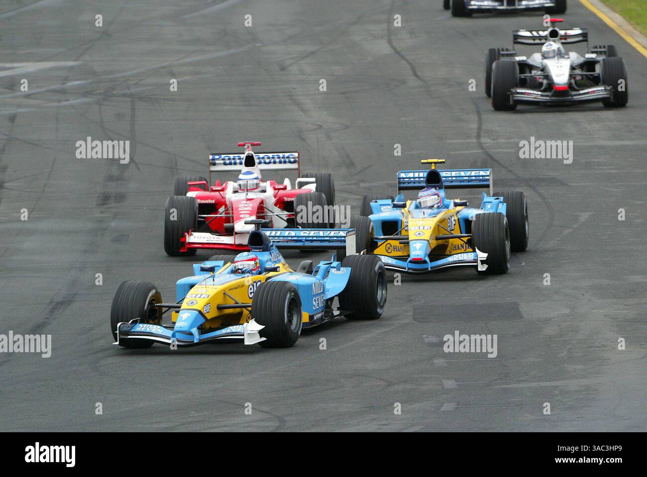 Fernando Alonso (ESP) Renault R23, who scored his first F1 points with ...