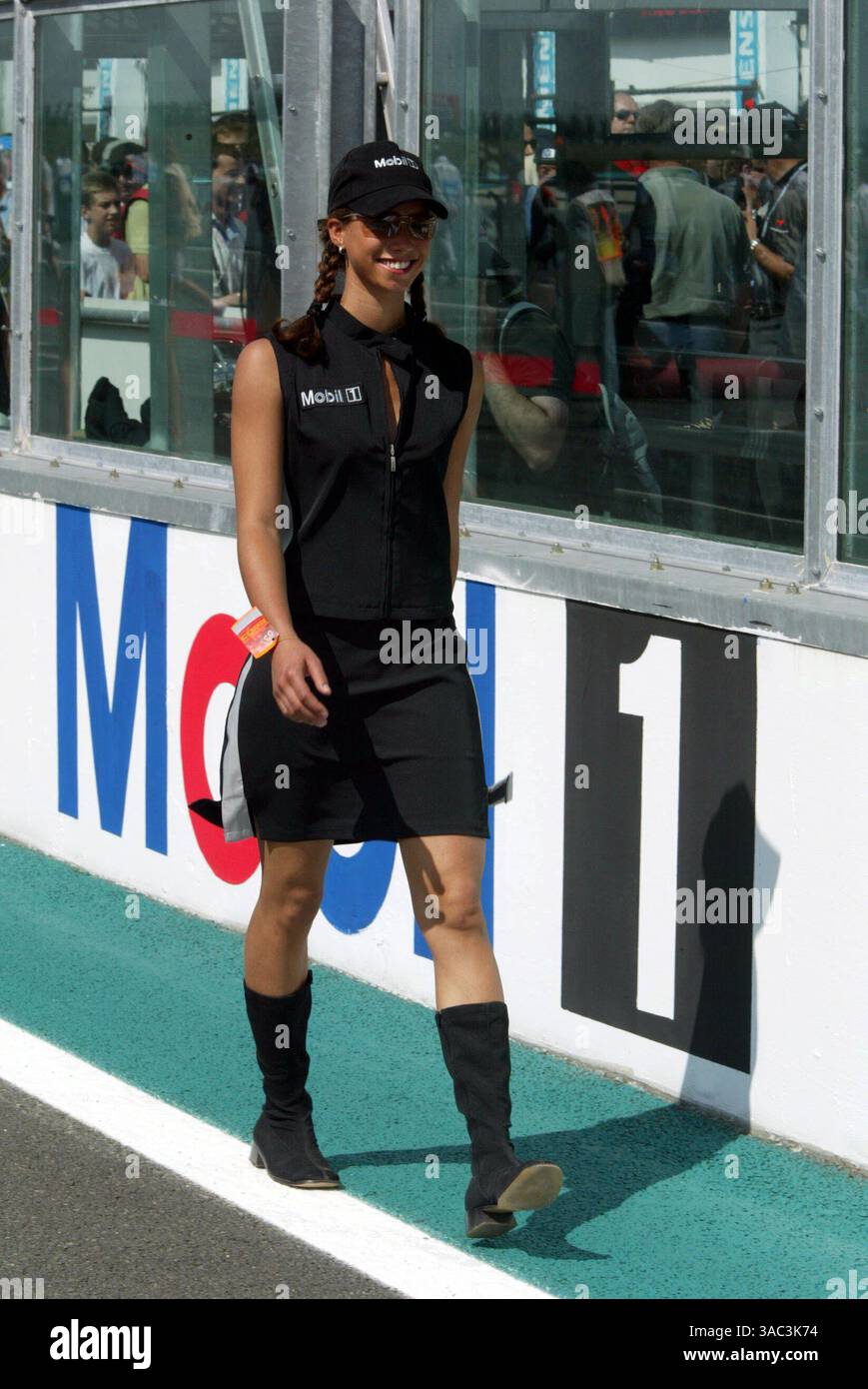 Mobil 1 2003 hi-res stock photography and images - Alamy