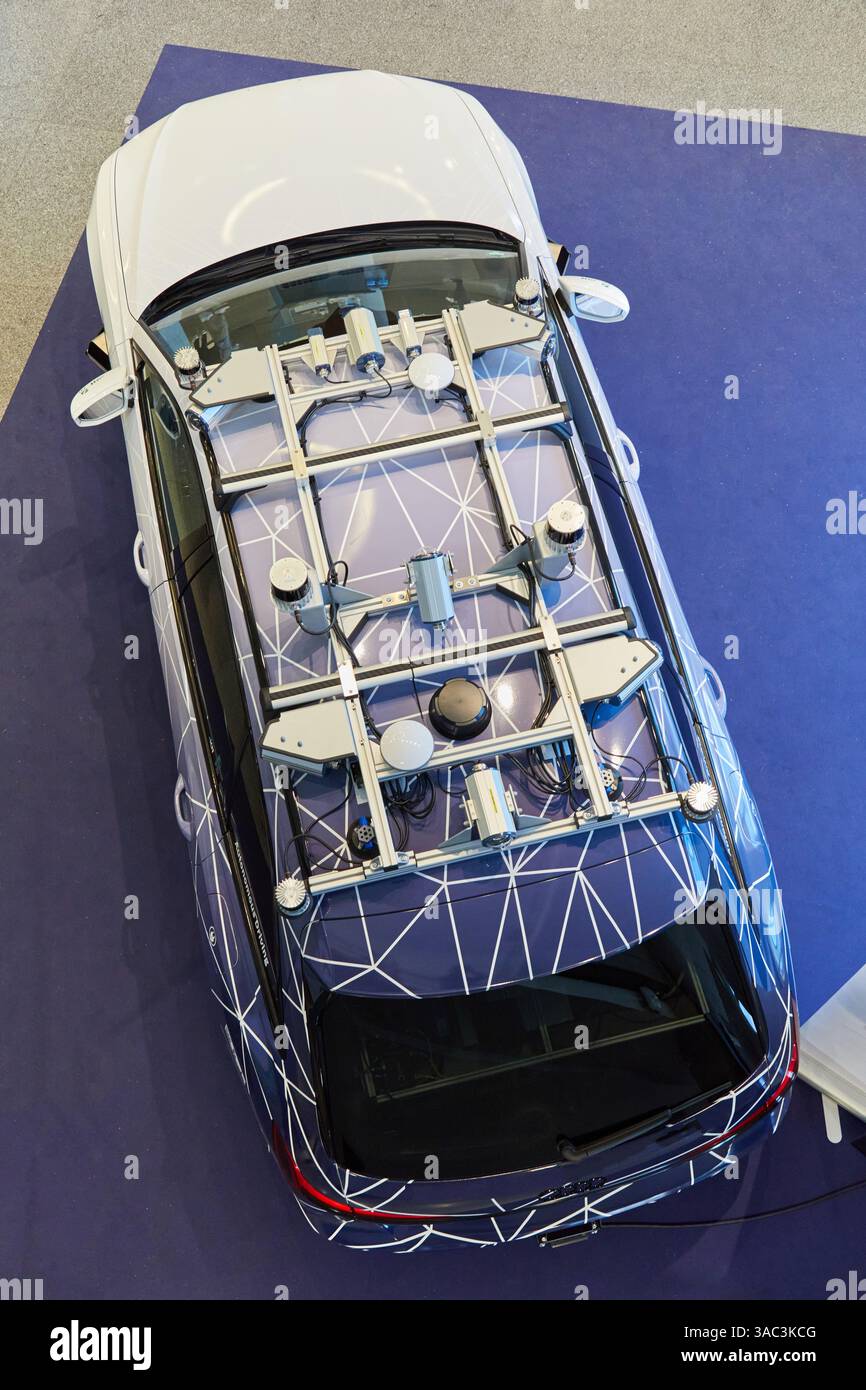 Autonomous vehicle, sensors for intelligent driving, mobile systems ...