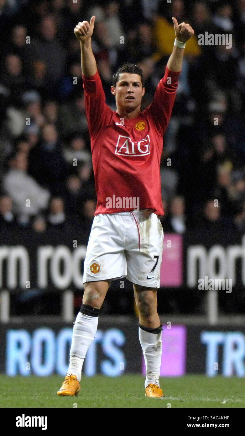 Christiano ronaldo celebrates hi-res stock photography and images - Alamy