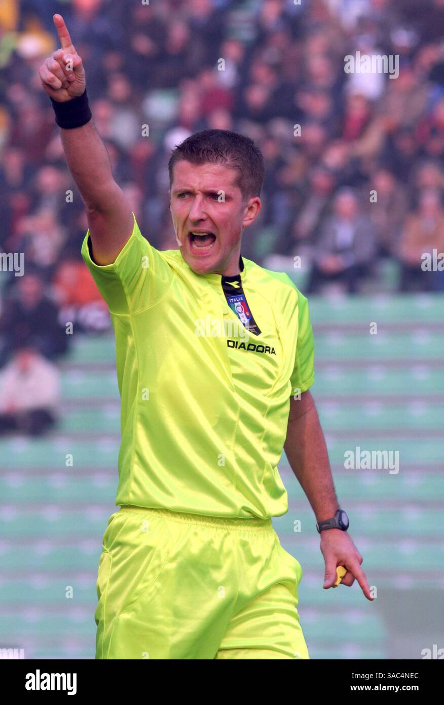 Daniele orsato árbitro hi-res stock photography and images - Alamy