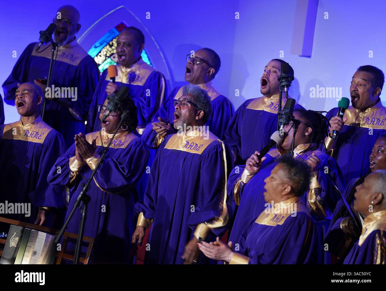 The Metropolitan African Methodist Episcopal Church choir sings during ...