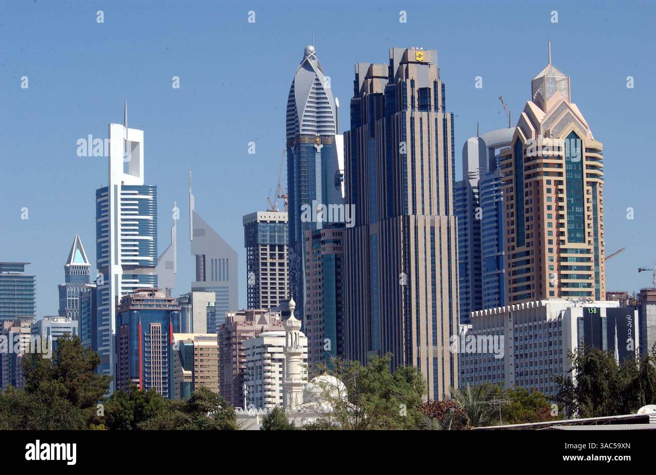 Feb 18, 2008 - Dubai, United Arab Emirates - The ultramodern skyline of ...