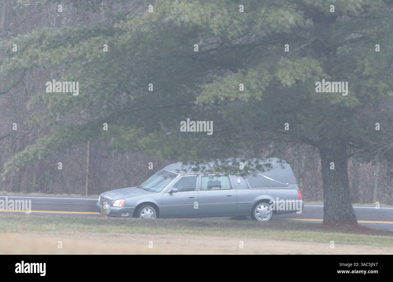 Jan 22, 2008; Knoxville, TN, USA; A hearse carrying the casket of actor ...